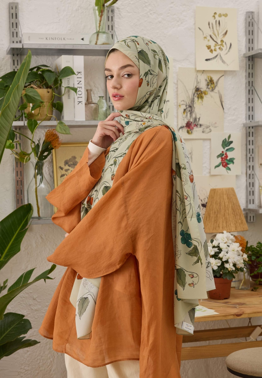 STRAWBERRY PATTERNED HIJAB SOFT GREEN Buy Online! | Fresh Scarfs