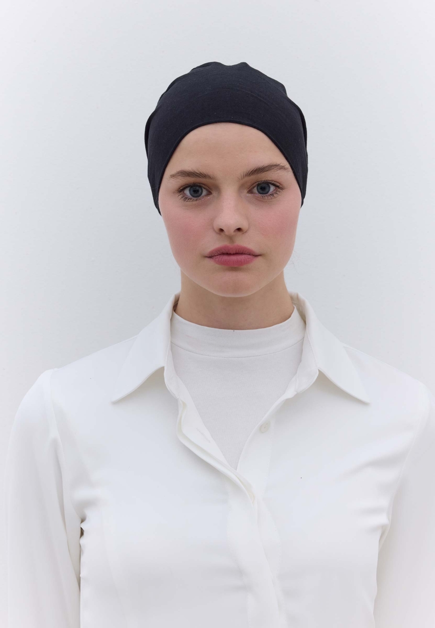 SEAMLESS PLAIN BONNET (EVA) BLACK Buy Online! | Fresh Scarfs