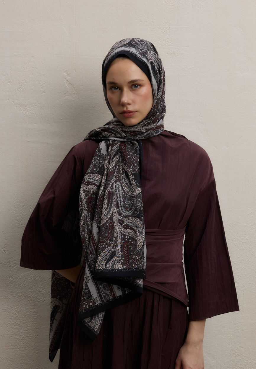 PAISLEY ELEGANCE PATTERNED HIJAB BLACK Buy Online! | Fresh Scarfs