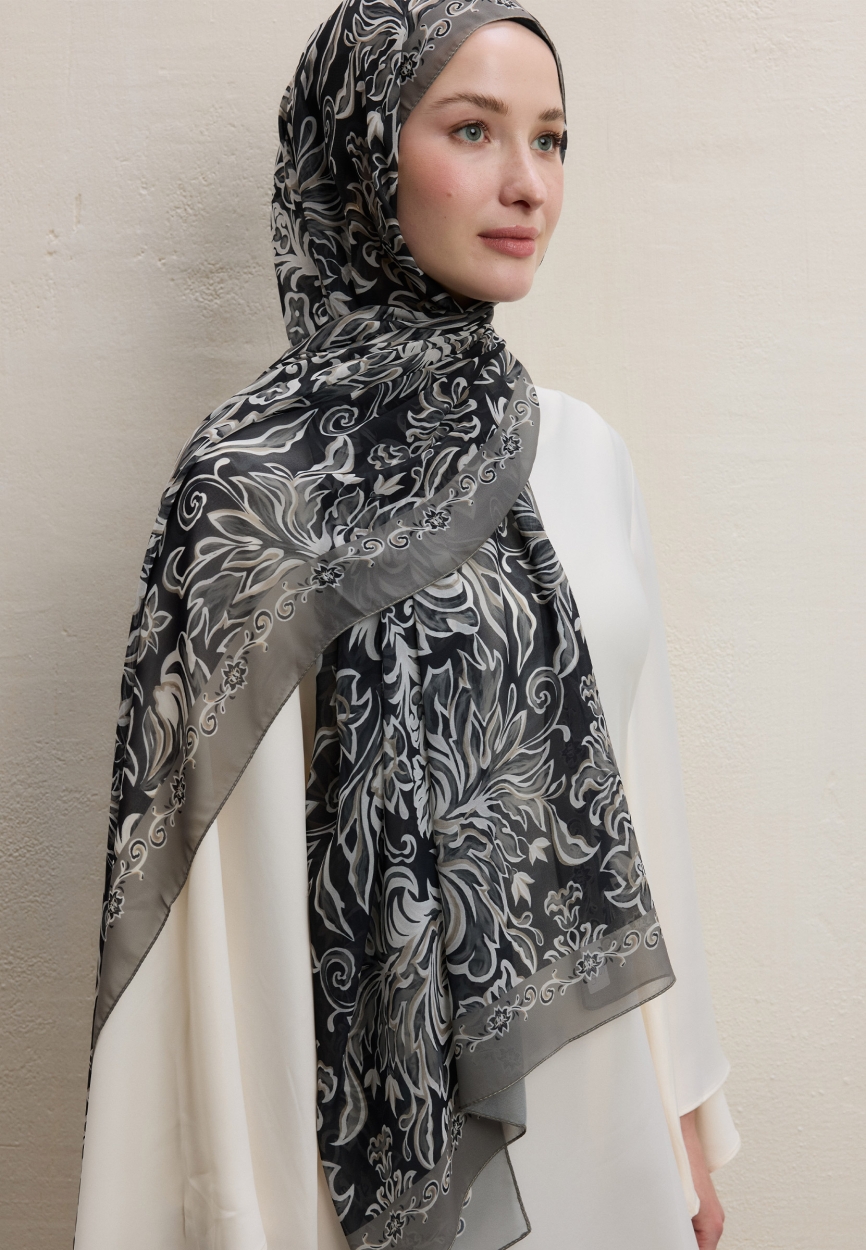 LAURA PATTERN SILK CREPE HIJAB BLACK Buy Online! | Fresh Scarfs