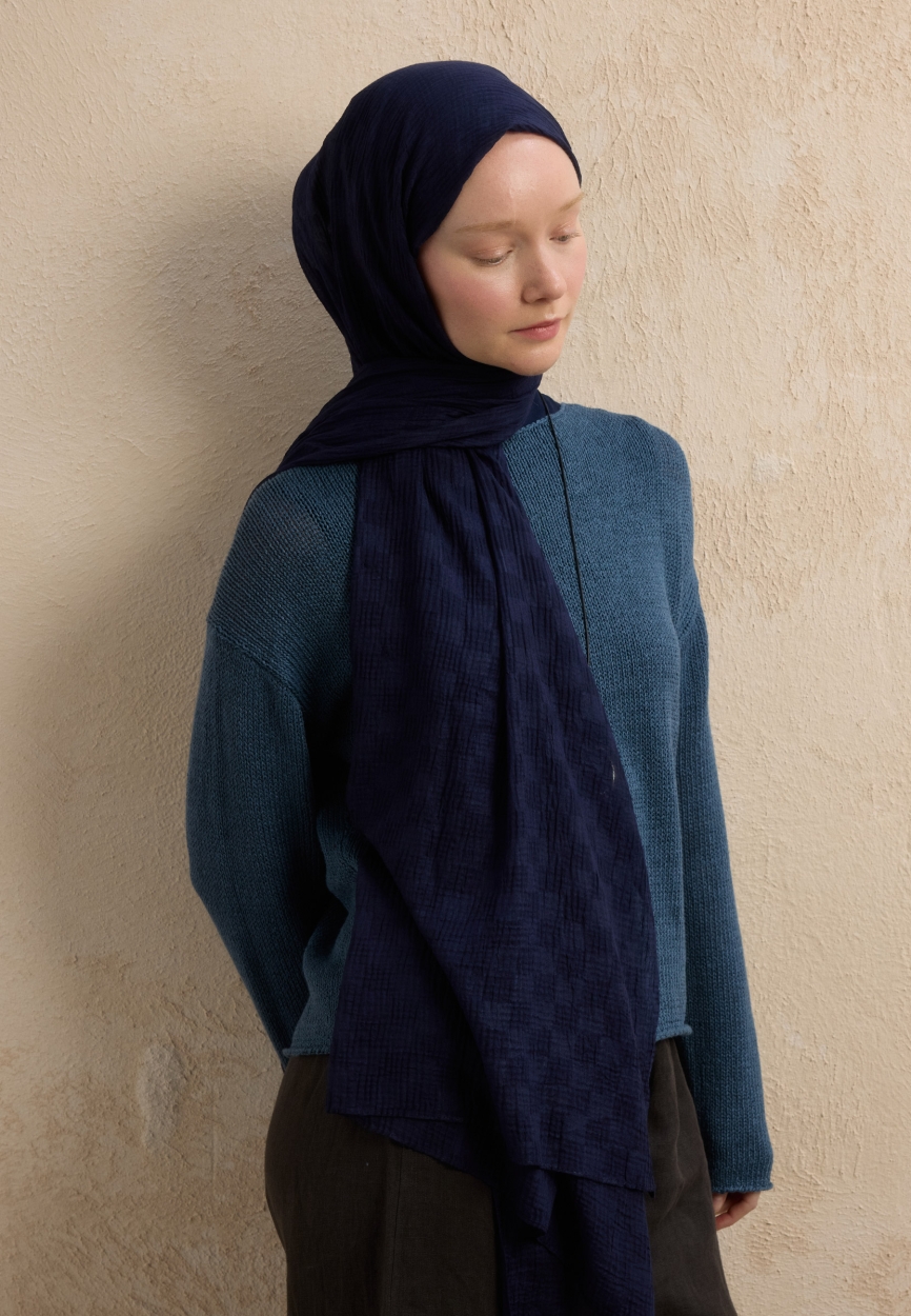 MODAL CHECKERED HIJAB NAVY BLUE