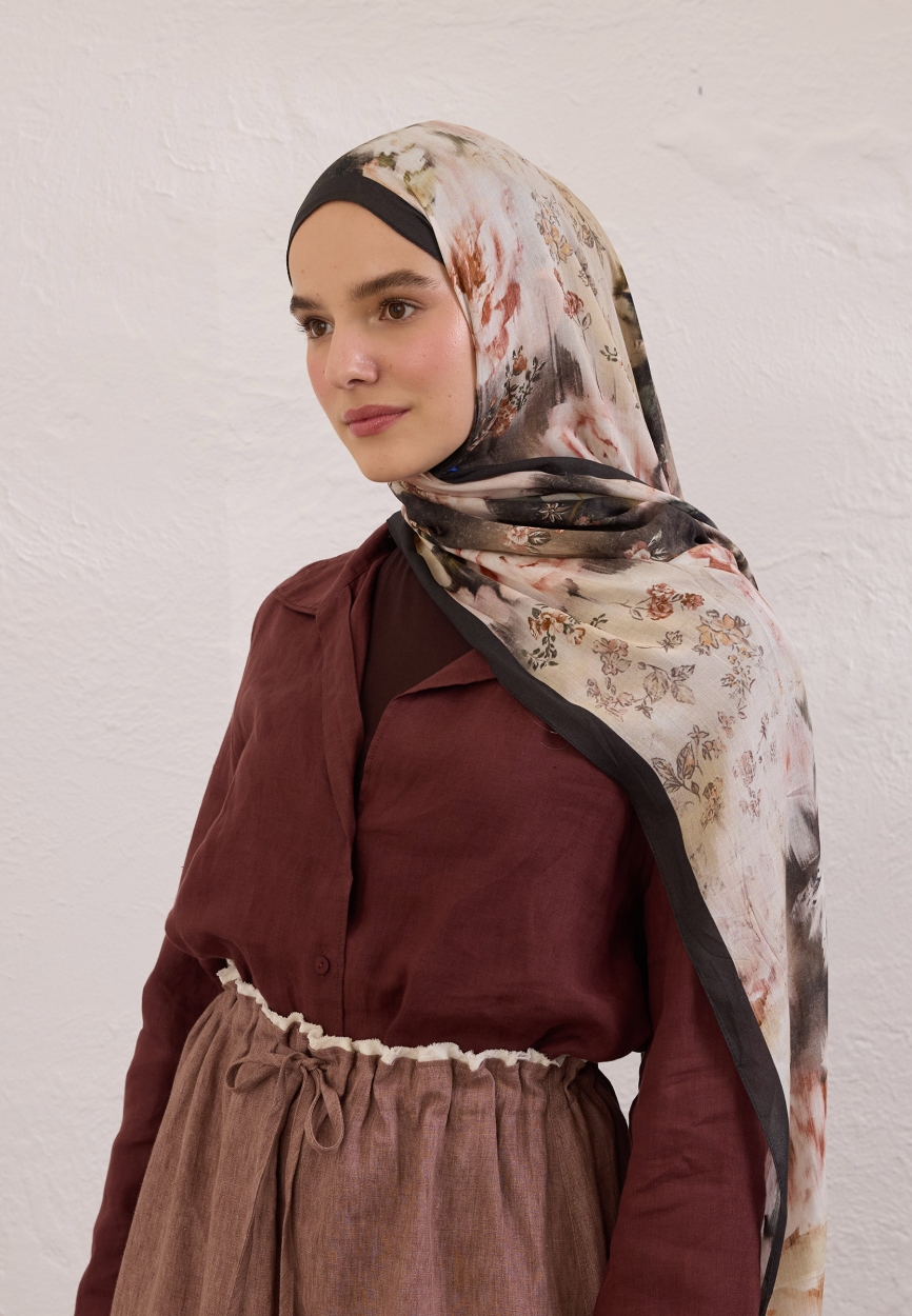 VINTAGE ROSE PATTERN RAMI HIJAB BLACK