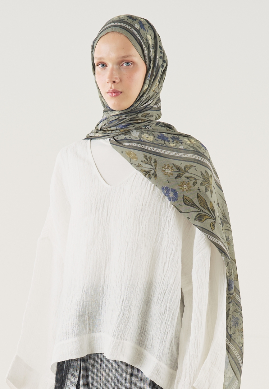 FLORA ECHO DESEN SOFT VİSKON ŞAL GÜMÜŞ Online Satın Al! | Fresh Scarfs